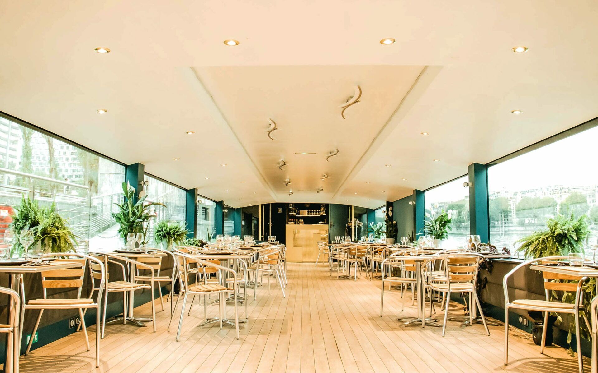 La Péniche de Dana - Event Paris